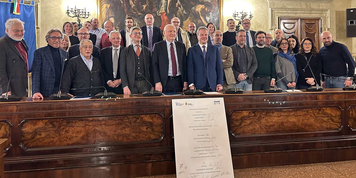 Caab firma il primo protocollo sulla qualità del lavoro - Italiafruit News