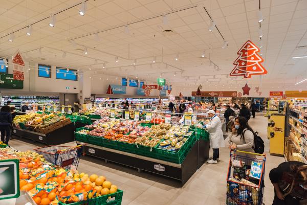 SuperConveniente, si alza il sipario sul nuovo punto vendita ...